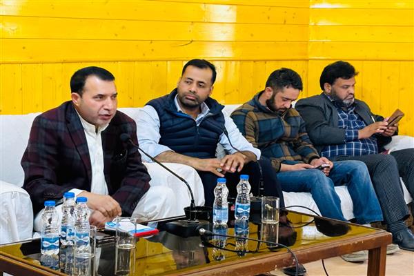 MLA Gulmarg Farooq Ahmad Shah Holds Meeting with Revenue and RDD ...